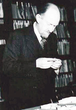 Fossil Record By the Decade • Darwin, Then and Now